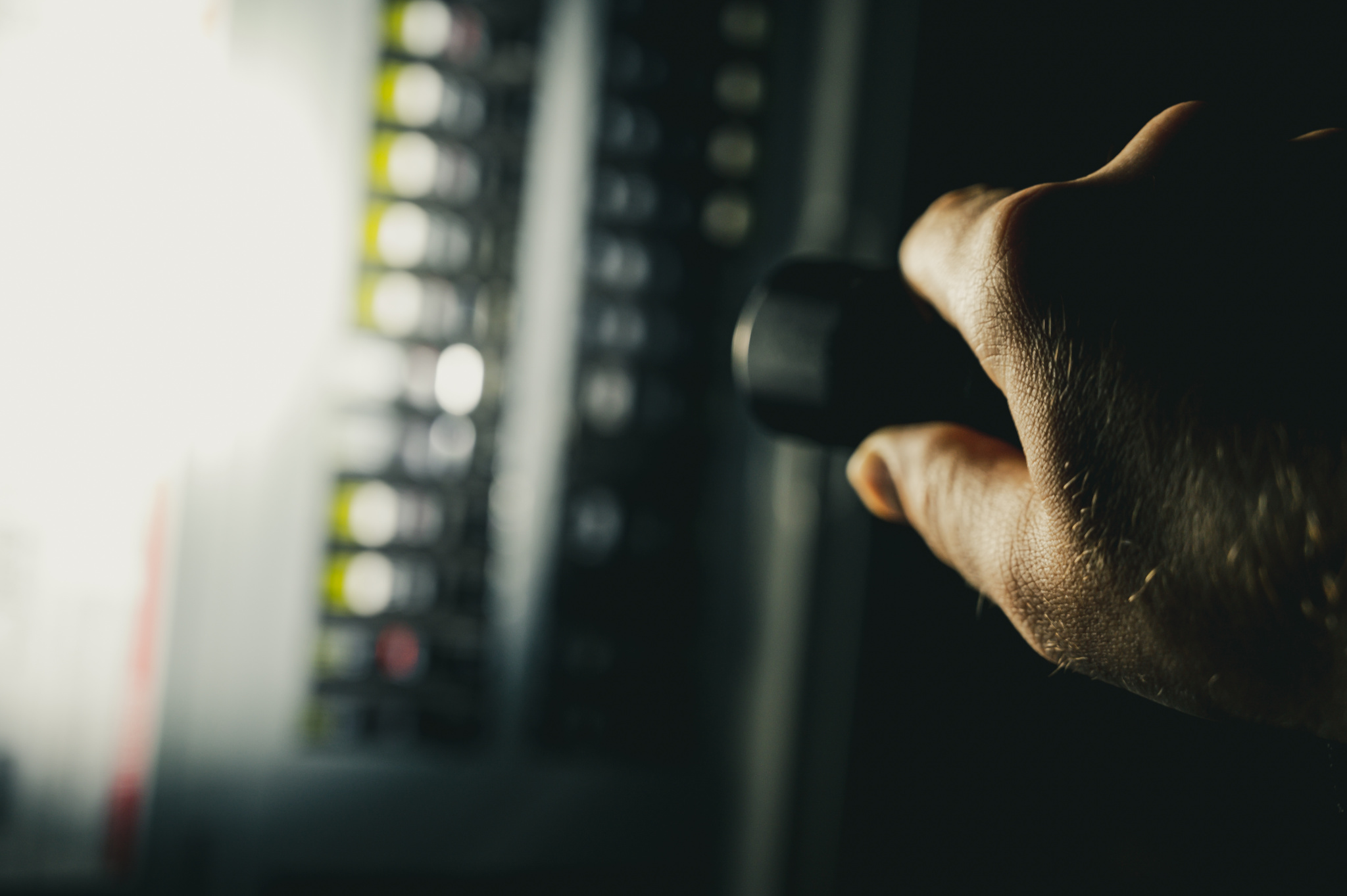 Lights Out: Tips for Creating Your Power Outage Plan - CRE Insight ...